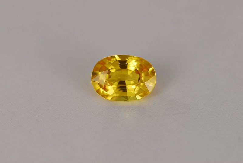 Pukhraj Stone price, benefits and details in Hindi - पुखराज रत्न के ...